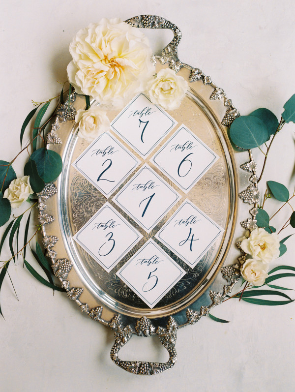 Wispy Letters - Calligraphy